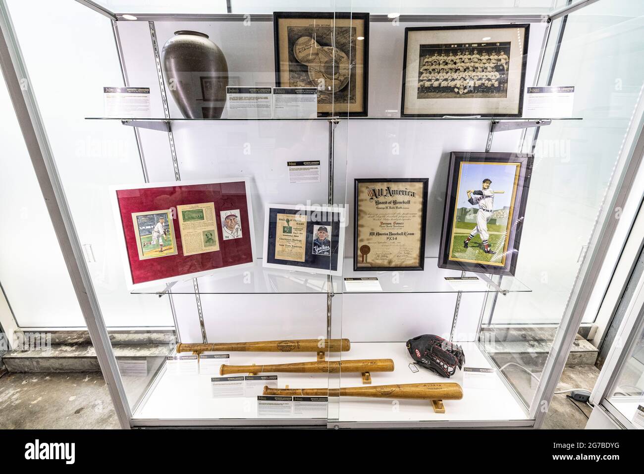 Beverly Hills, USA. 12th July, 2021. Sports Legends Auction held at ...