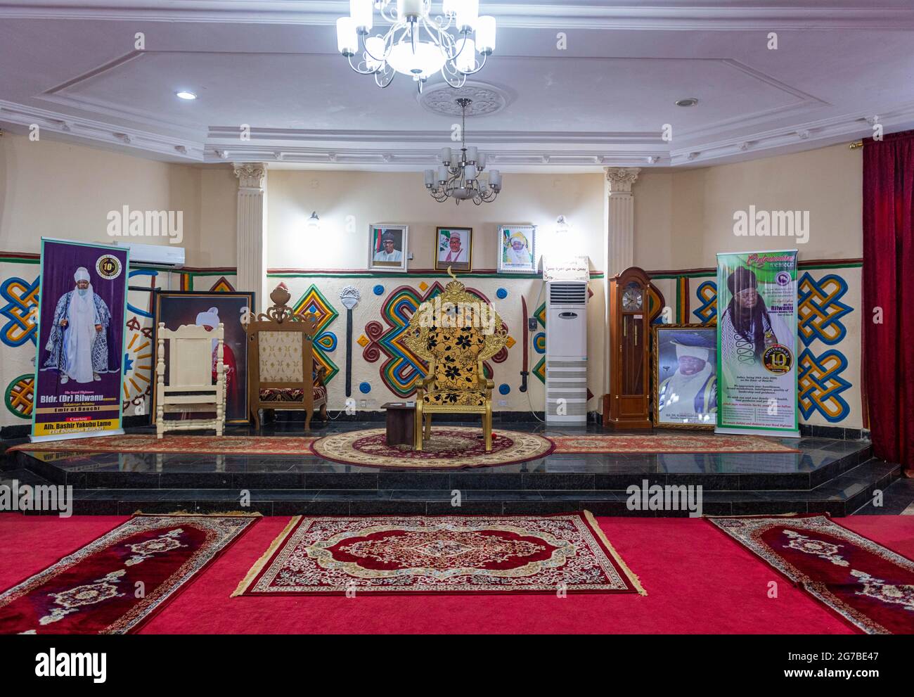 Bauchi palace hi-res stock photography and images - Alamy