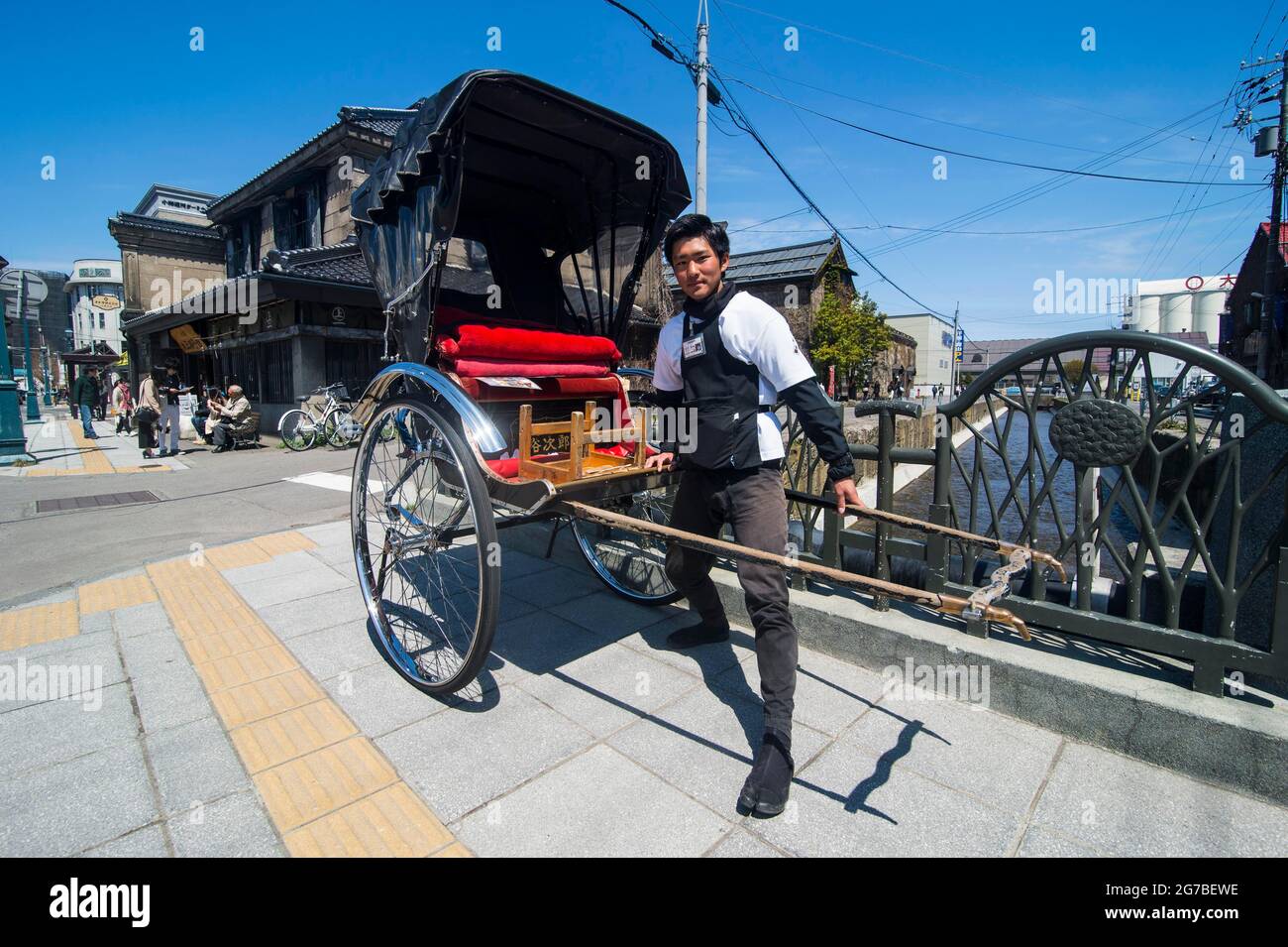 Rickshaw japan hi-res stock photography and images - Alamy