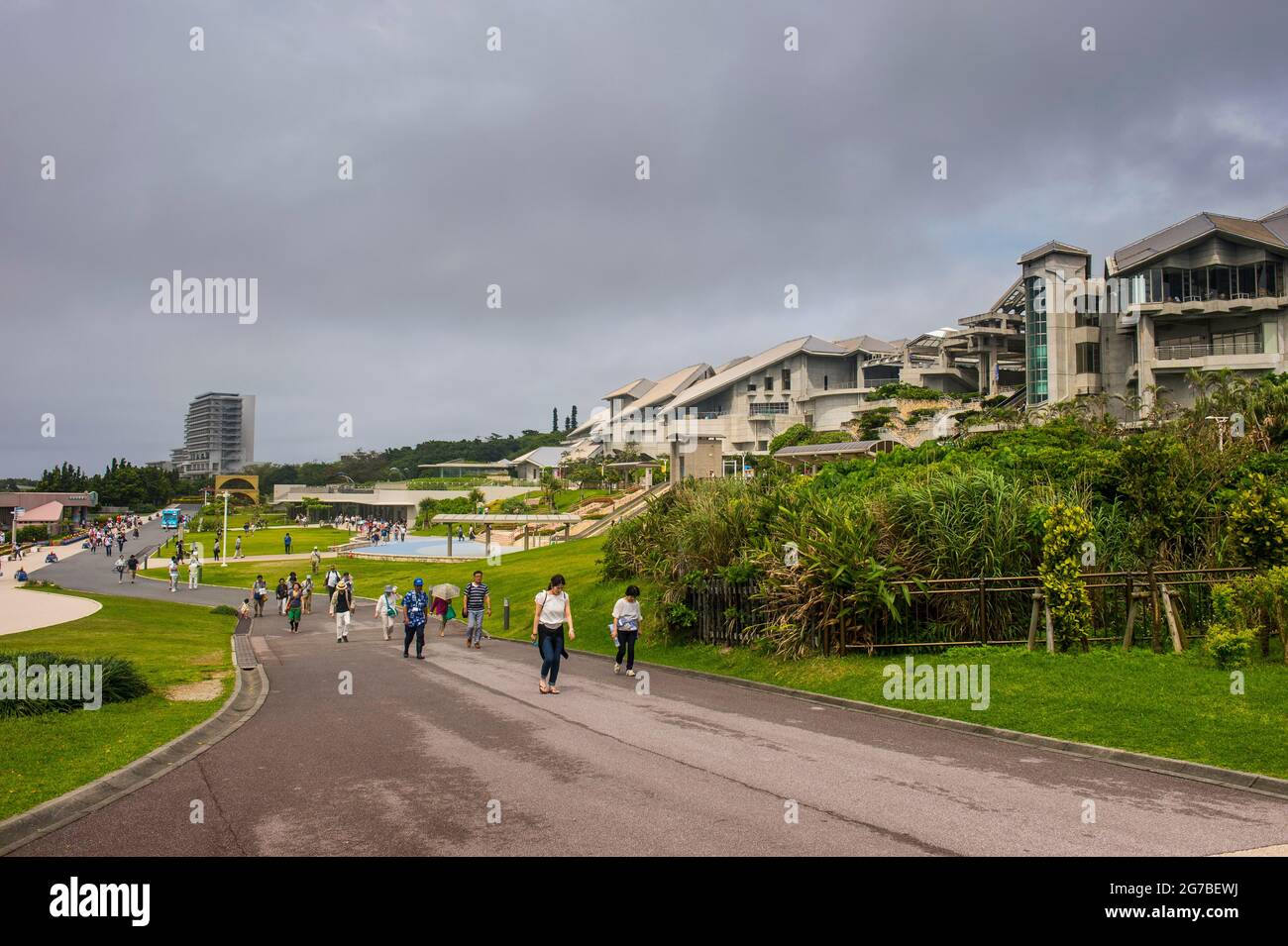 Okinawa people hi-res stock photography and images - Alamy