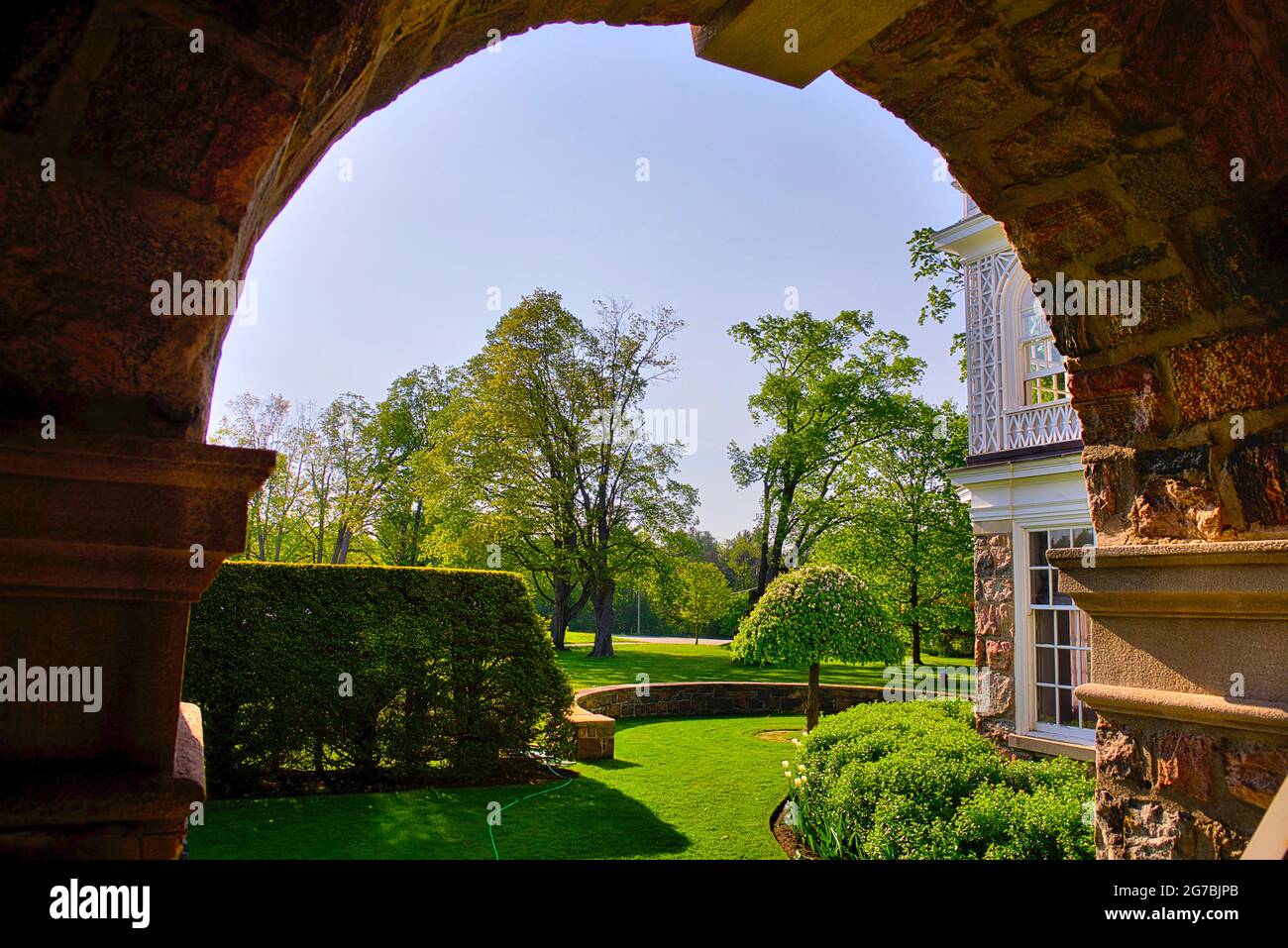 Back arch hi-res stock photography and images - Alamy