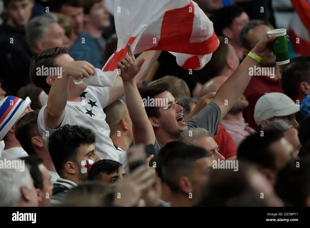 London, UK. 11th July, 2021. English fans cheer on during the Uefa Euro ...