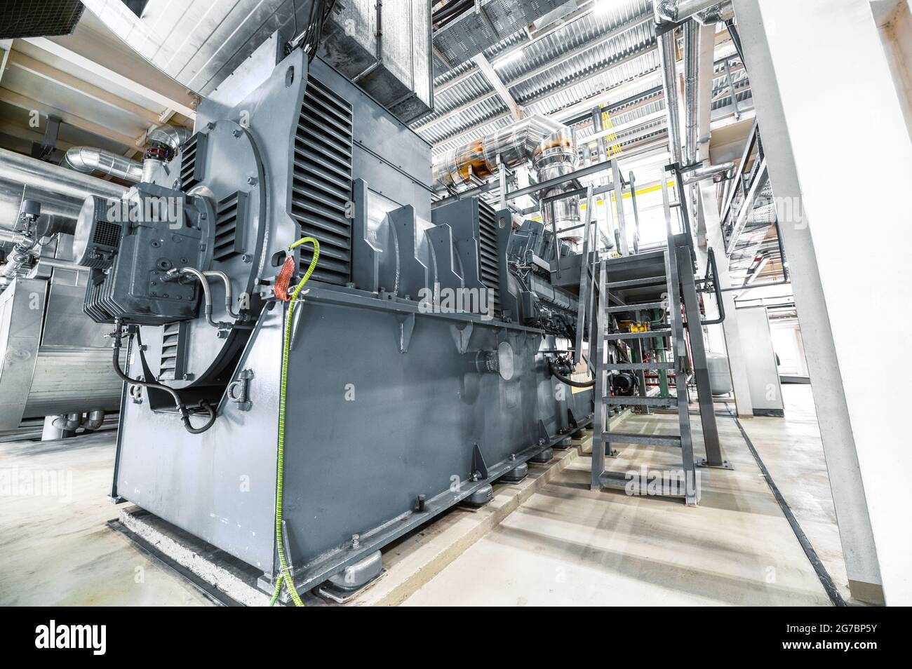 Interior of a modern gas piston power plant Stock Photo - Alamy
