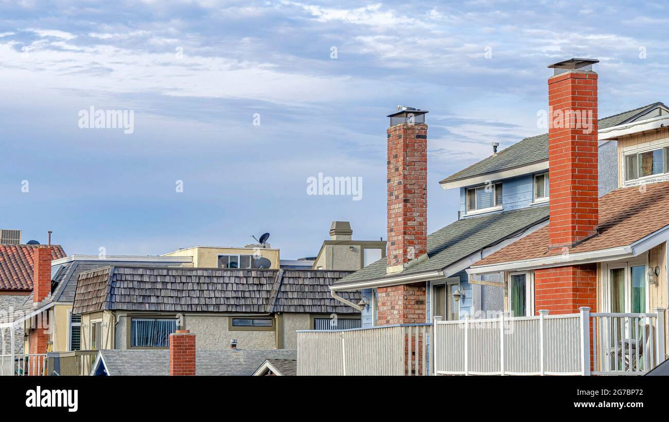 Pano exterior houses against hi-res stock photography and images - Alamy
