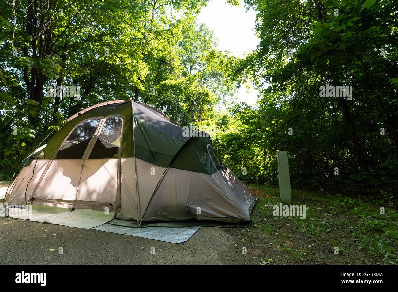 Campground tent hi-res stock photography and images - Alamy