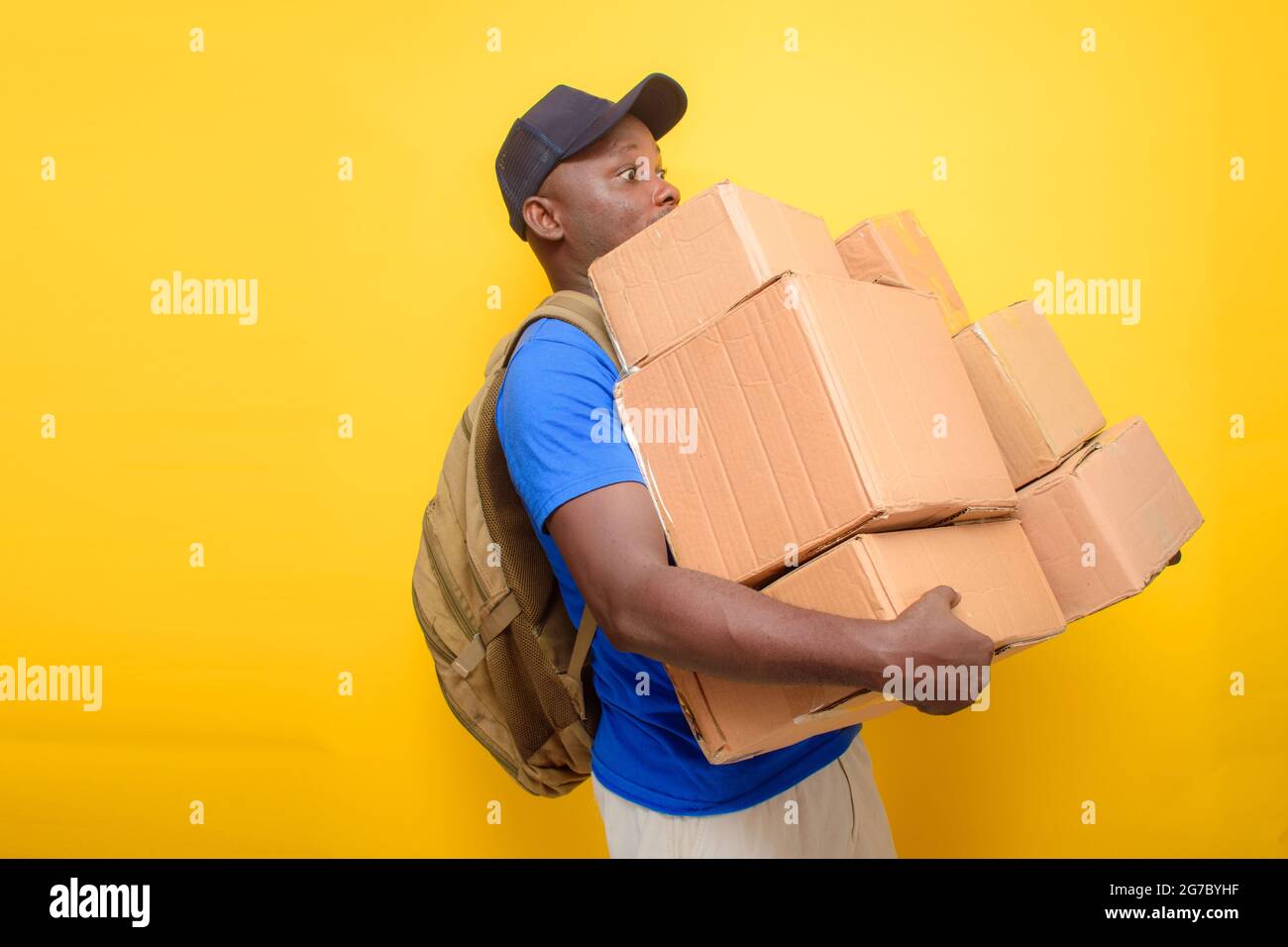 Delivery bag hi-res stock photography and images - Alamy