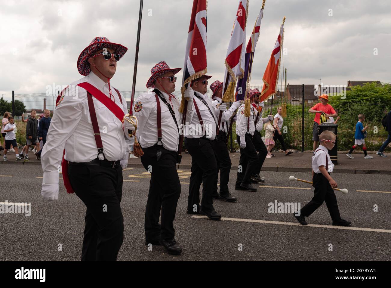 Marching through road hi-res stock photography and images - Alamy