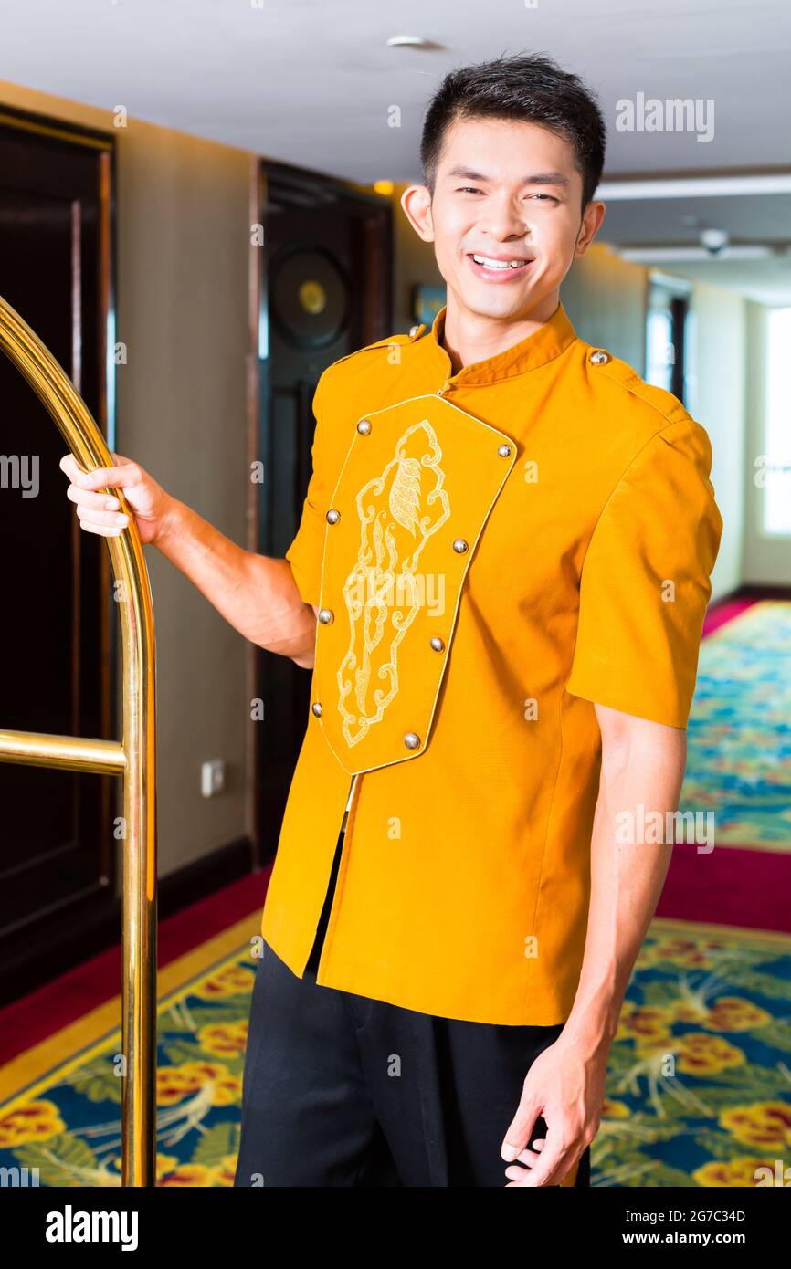Bell boy uniform hi-res stock photography and images - Alamy