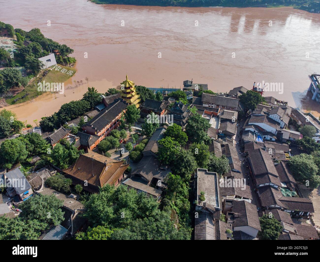 Affected by the recent heavy rainfall in the upstream area, the water ...