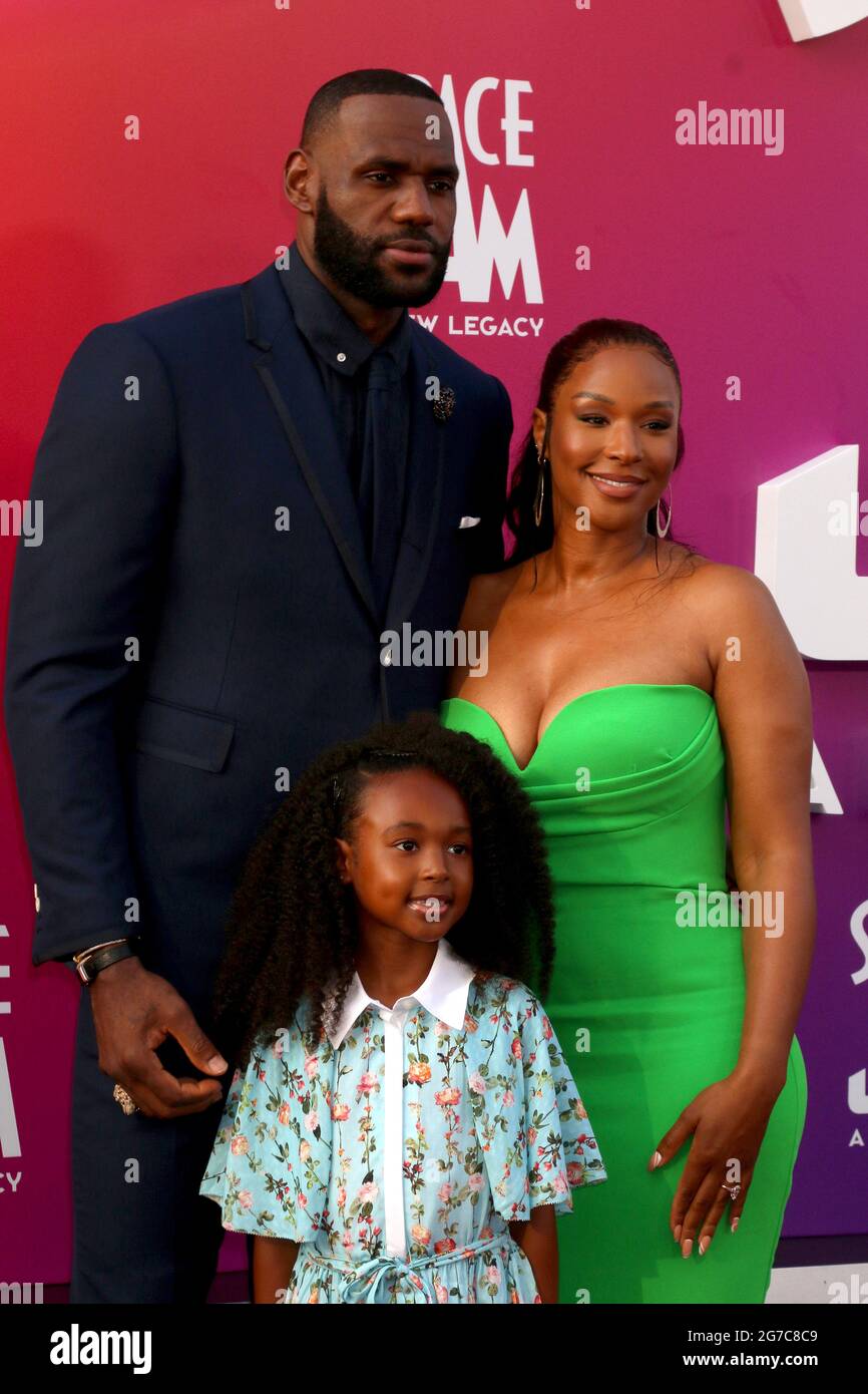 Lebron James Daughter