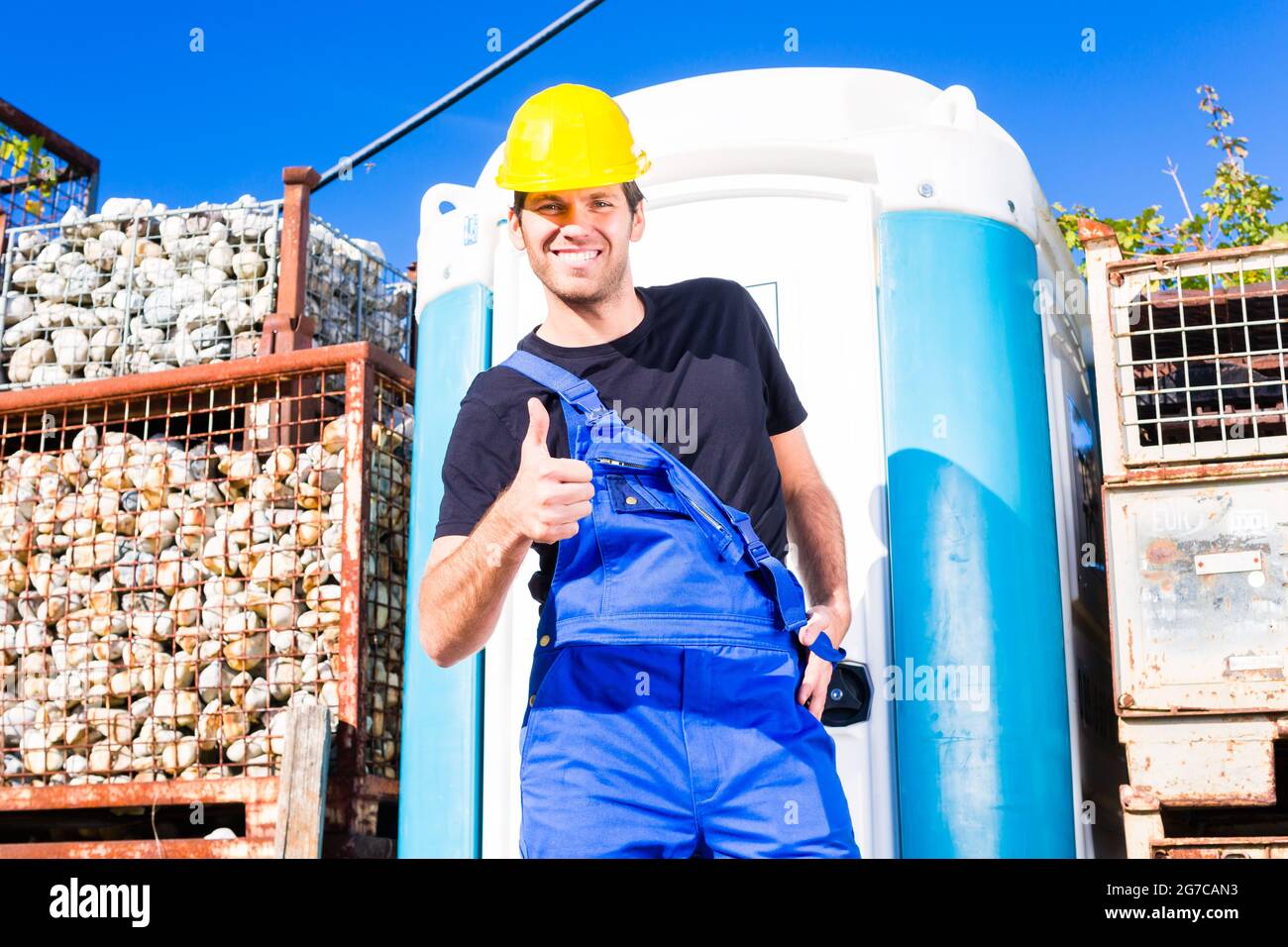 Construction worker toilet hi-res stock photography and images - Alamy