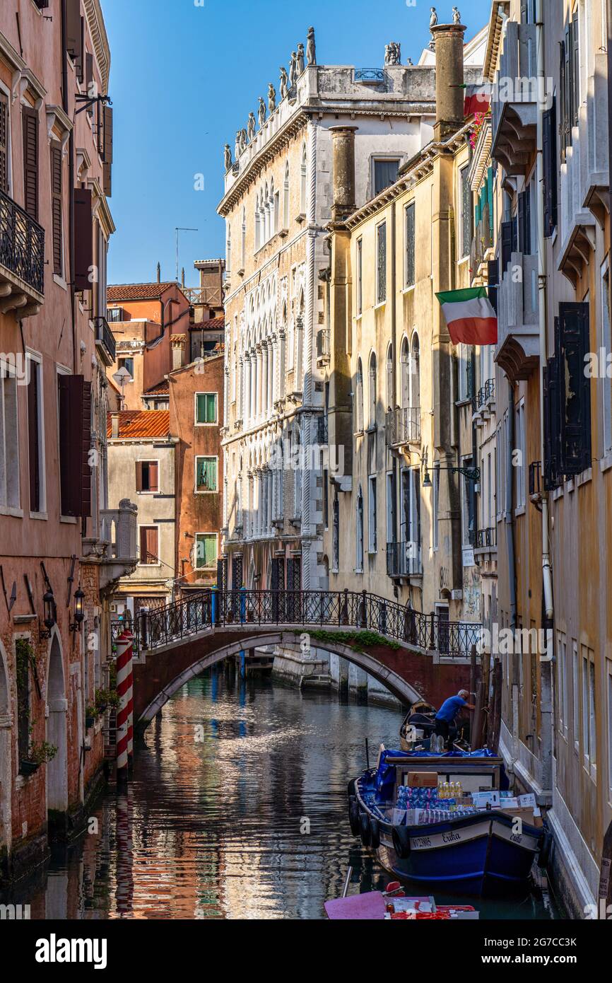 Della fava bridge hi-res stock photography and images - Alamy