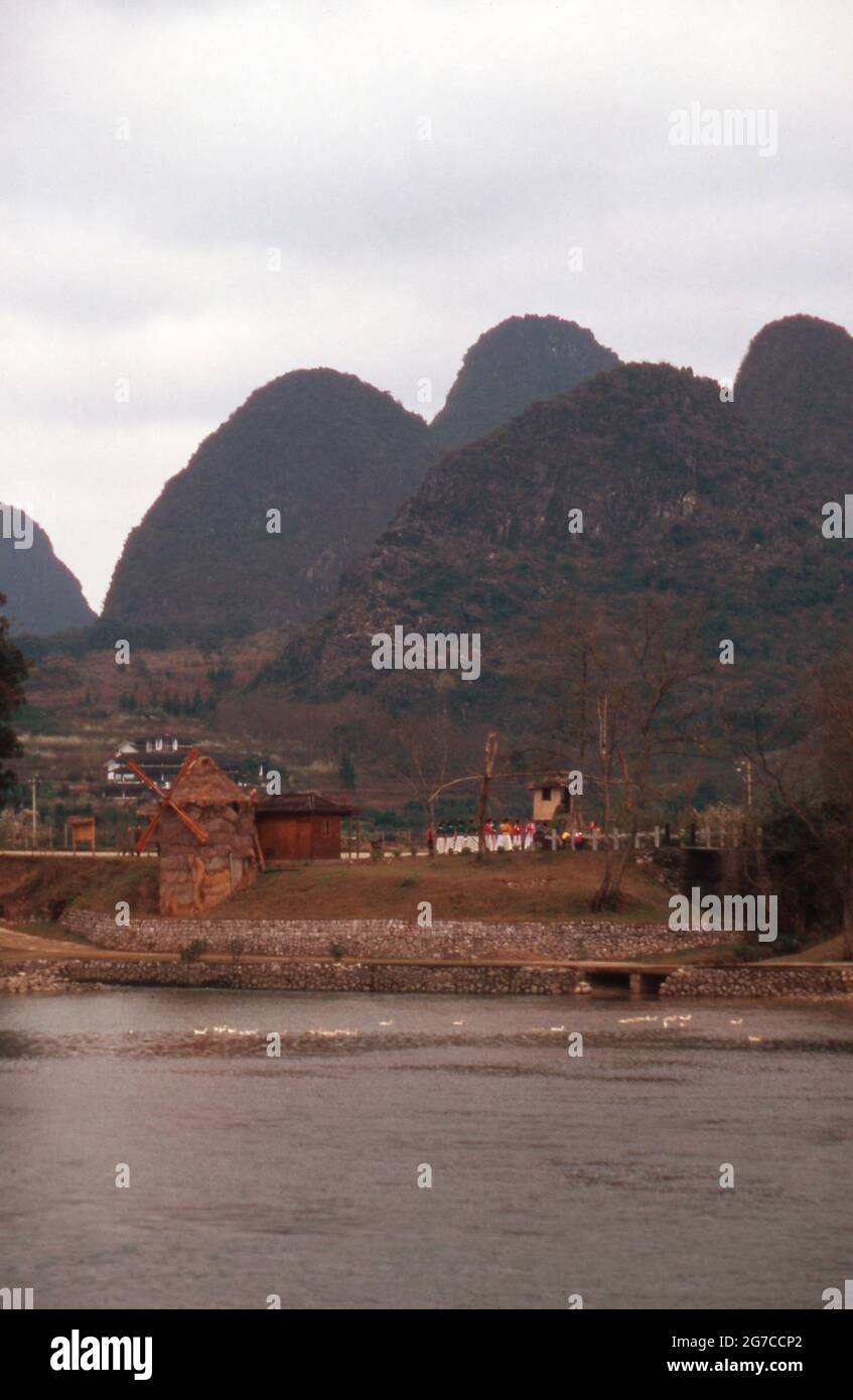 Li jiang li fluss hi-res stock photography and images - Alamy