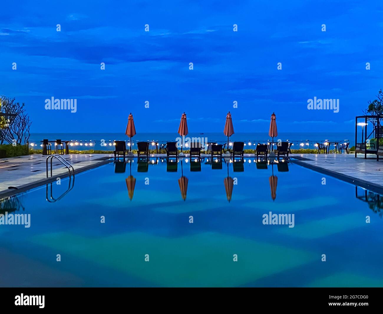 Cha am beach in thailand hi-res stock photography and images - Alamy
