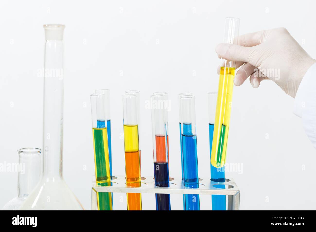 Analysis and synthesis in laboratory Stock Photo - Alamy