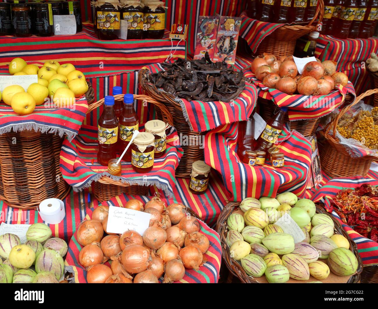 Madeira funchal funchal farmers market hi-res stock photography and ...