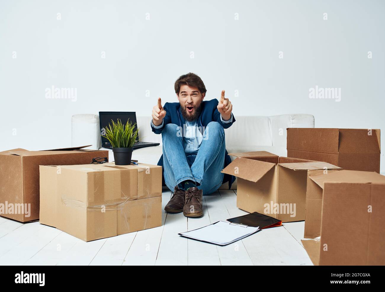 work manager office cardboard boxes with things packing moving Stock ...