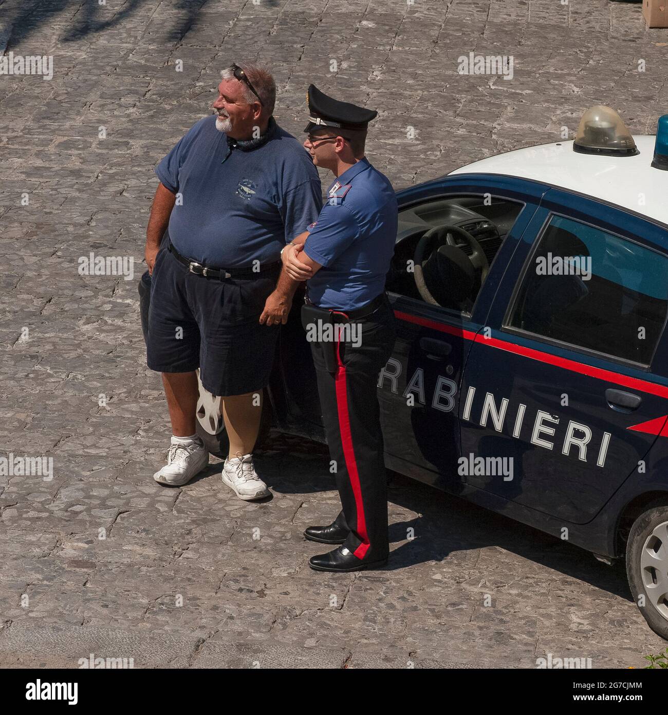 Carabinieri summer uniform hi-res stock photography and images - Alamy