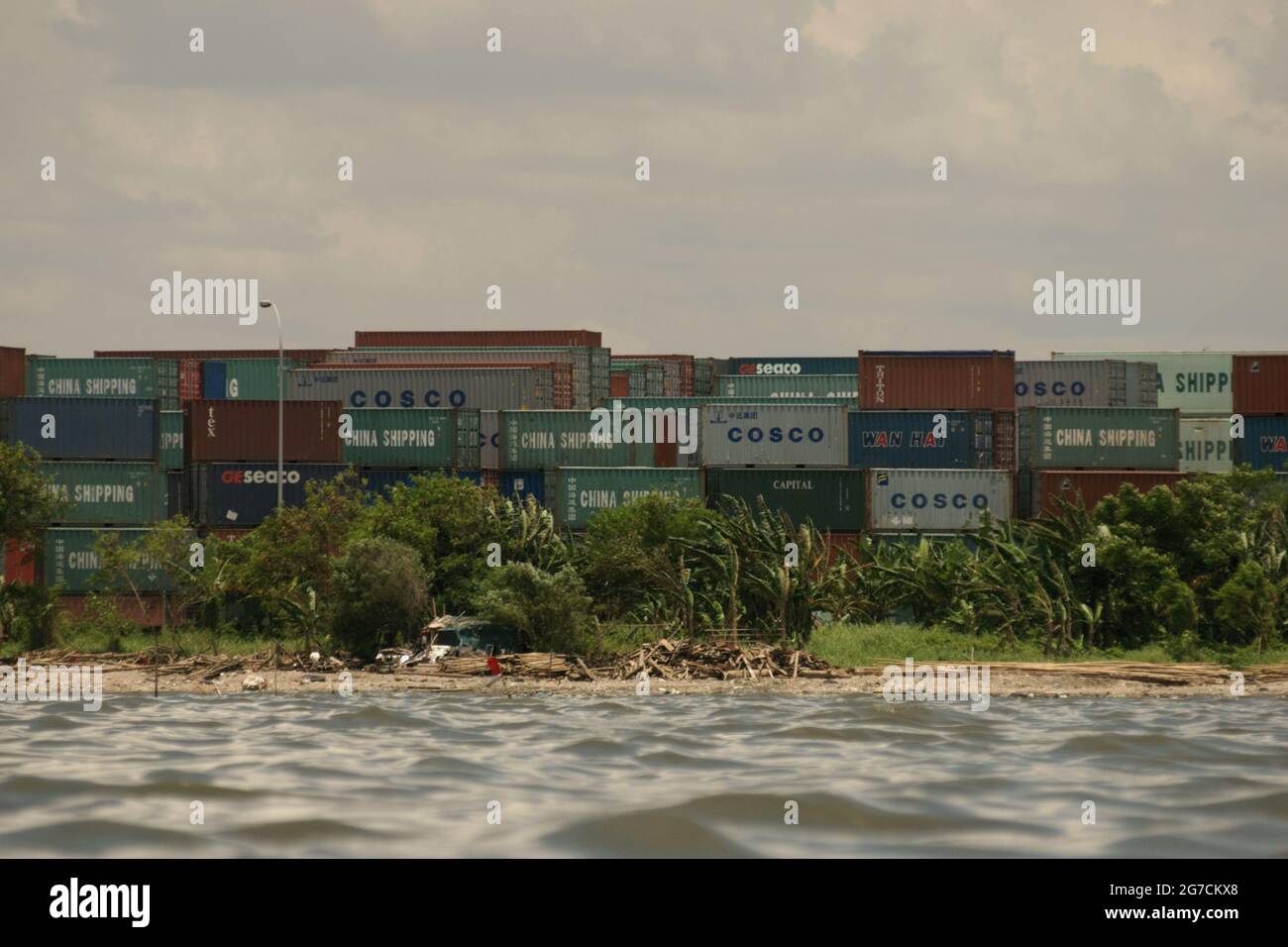 Jakarta port expansion hi-res stock photography and images - Alamy