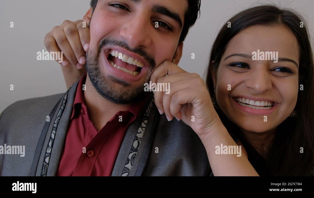 India girlfriend boyfriend hi-res stock photography and images - Alamy