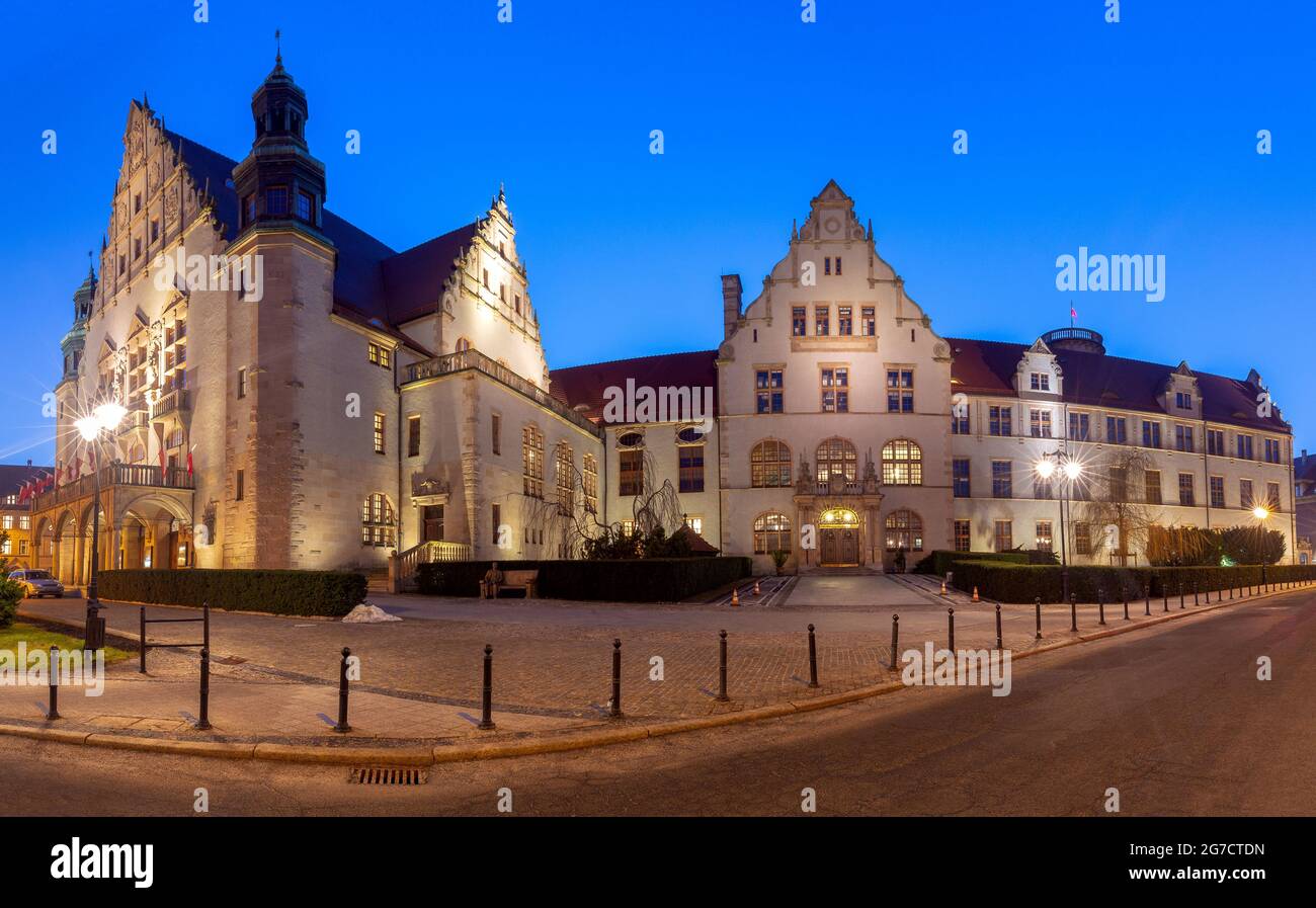 Medieval university hi-res stock photography and images - Alamy