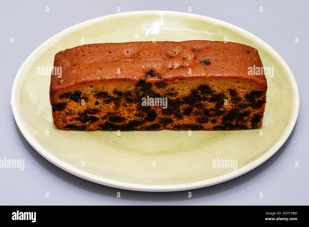 Genoa fruit cake hi-res stock photography and images - Alamy