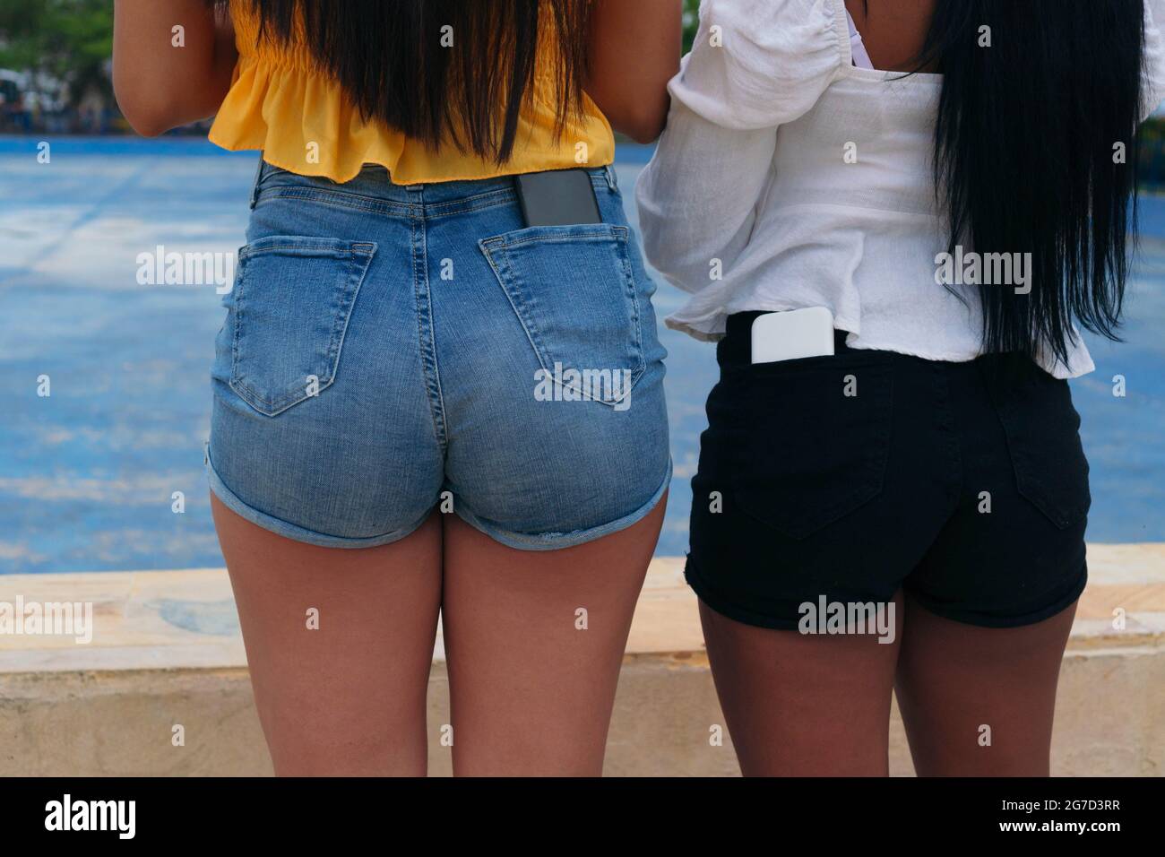 Back pockets hi-res stock photography and images - Alamy