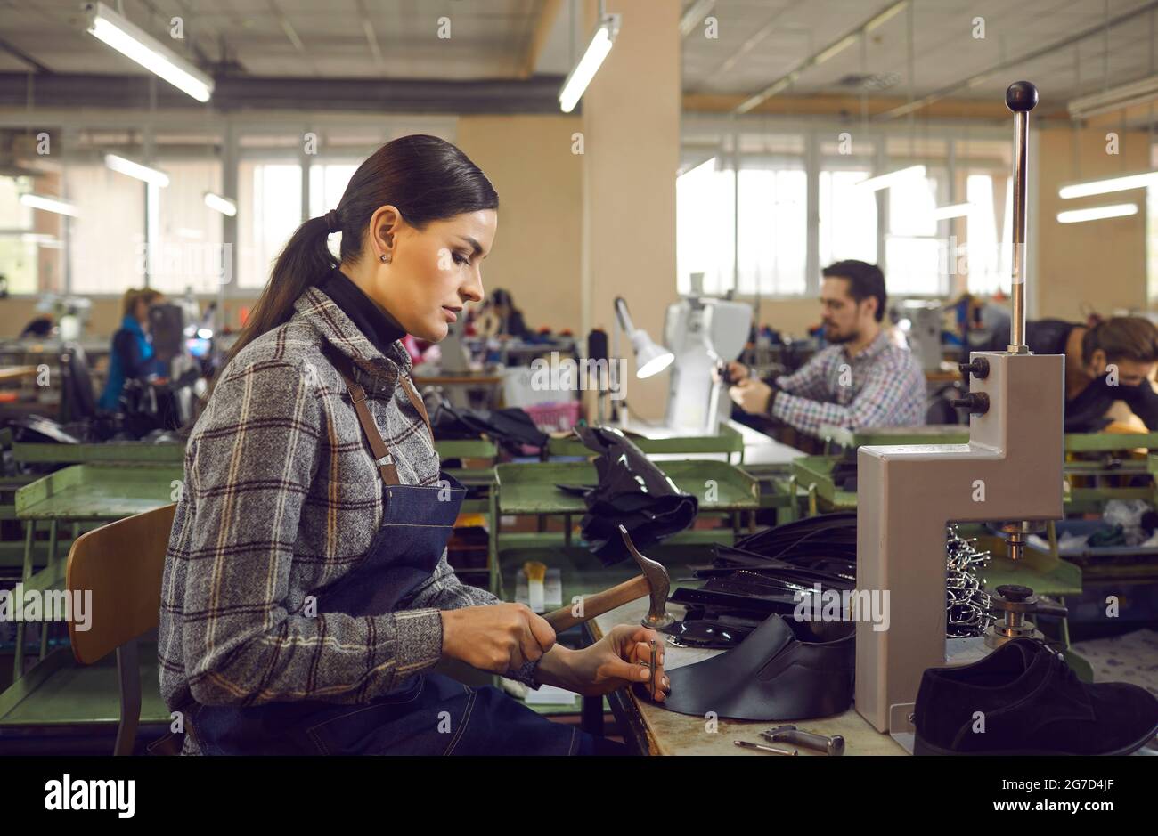 Woman industrial workplace hi-res stock photography and images - Alamy