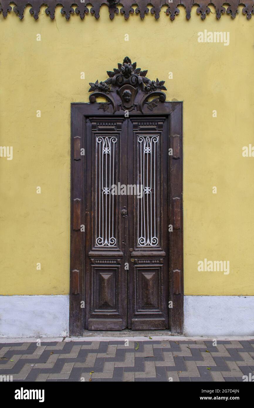 Ancient, vintage, colonial style door Stock Photo - Alamy