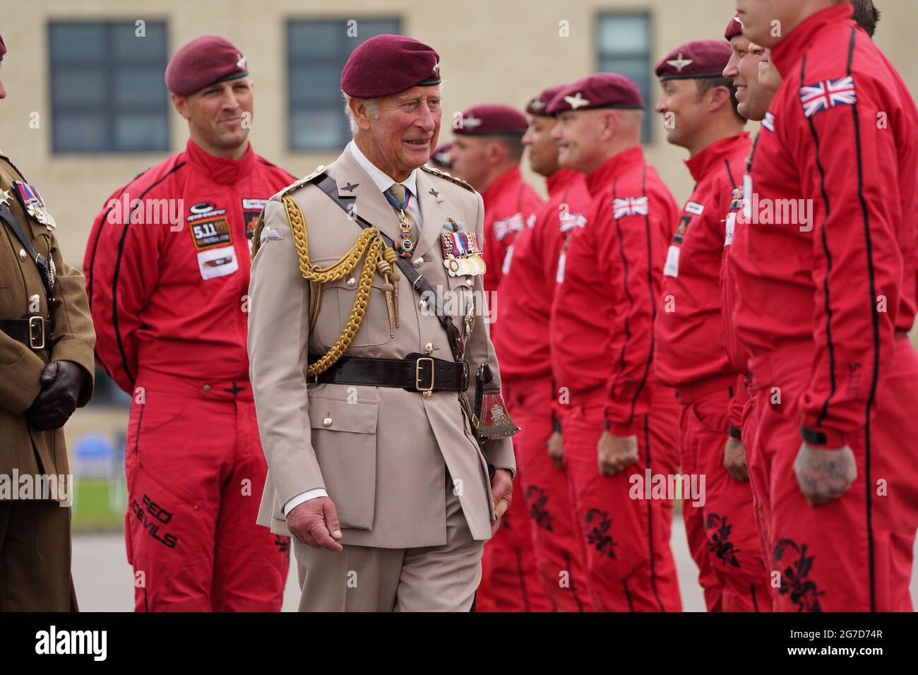The Prince of Wales speaks to members of the Red Devils, the Parachute ...