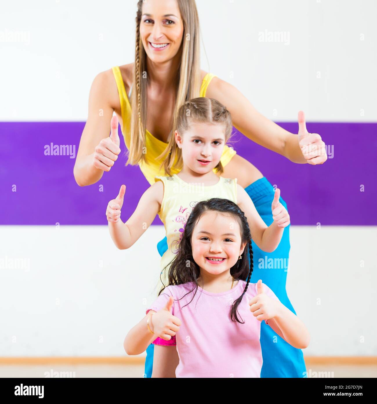 Female dance teacher children hi-res stock photography and images - Alamy