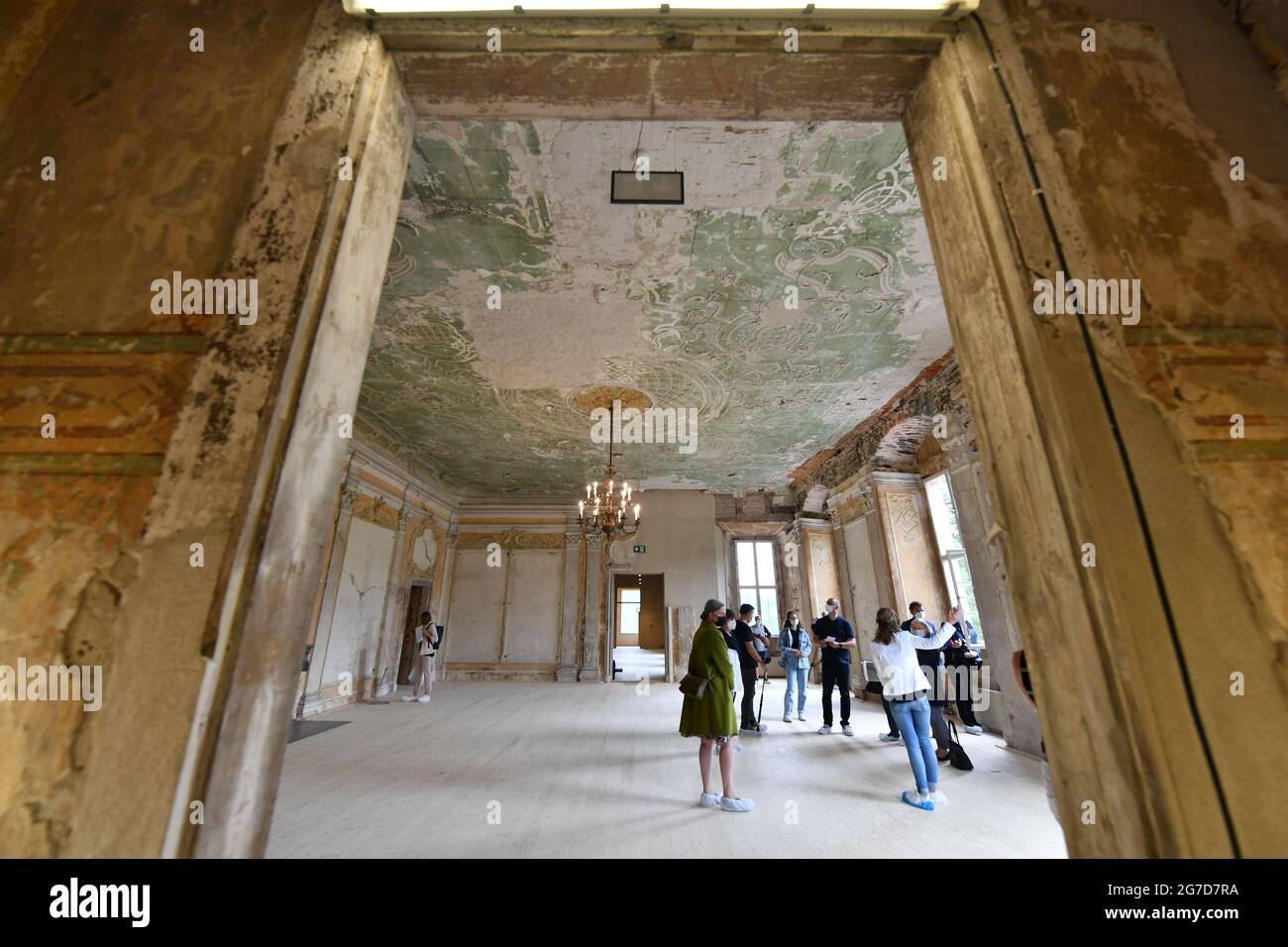 Friedrich ebert weimar republic hi-res stock photography and images - Alamy