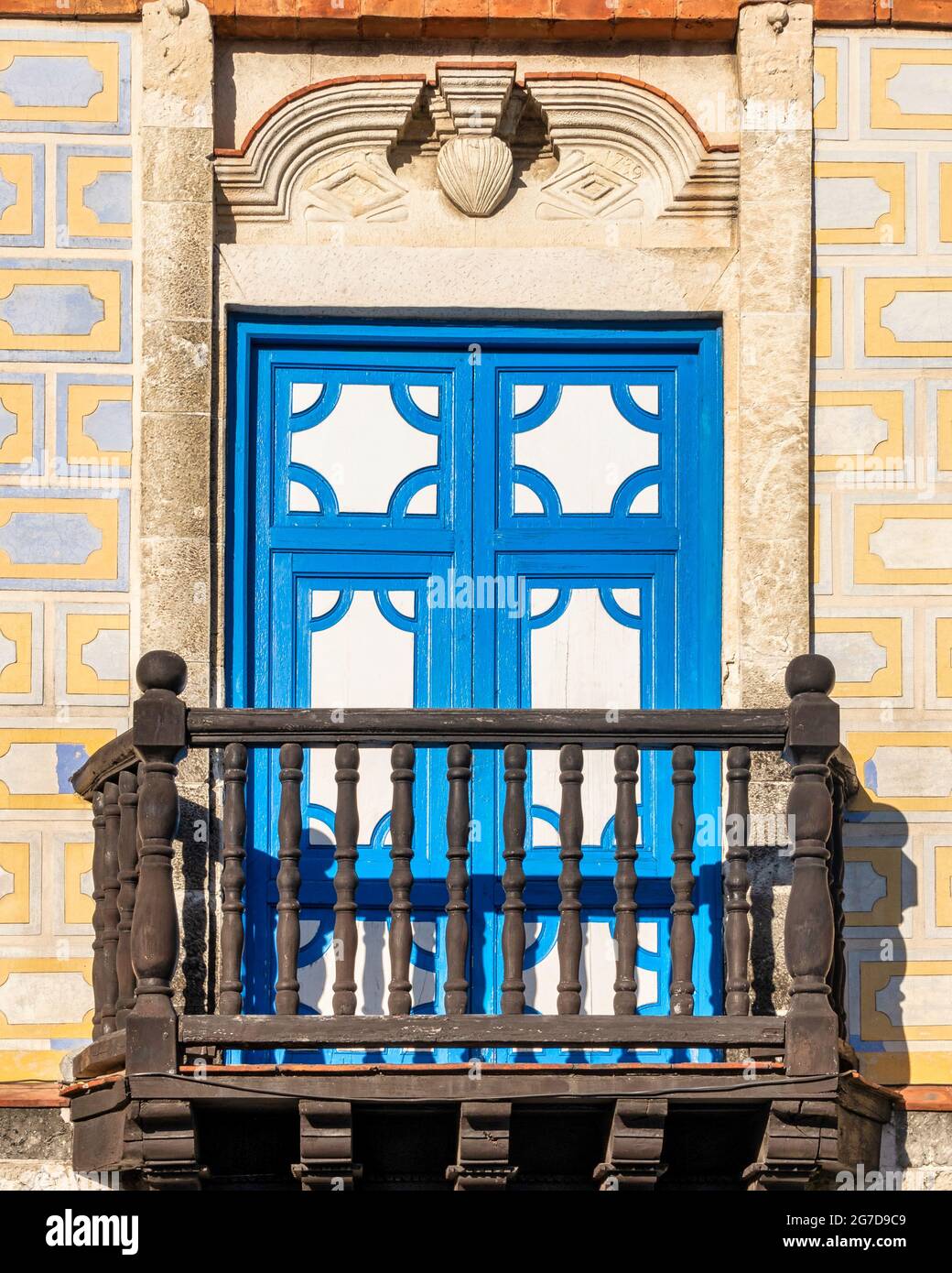 Colonial window architecture building, Santiago de Cuba, Cuba Stock ...