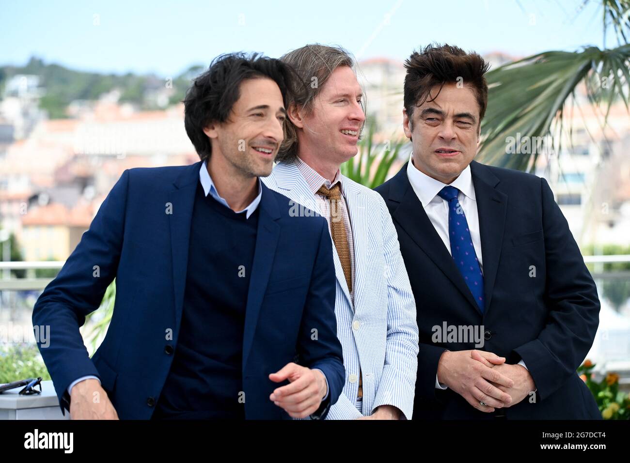 Adrien Brody, Wes Anderson, Benicio Del Toro attending the photocall of ...