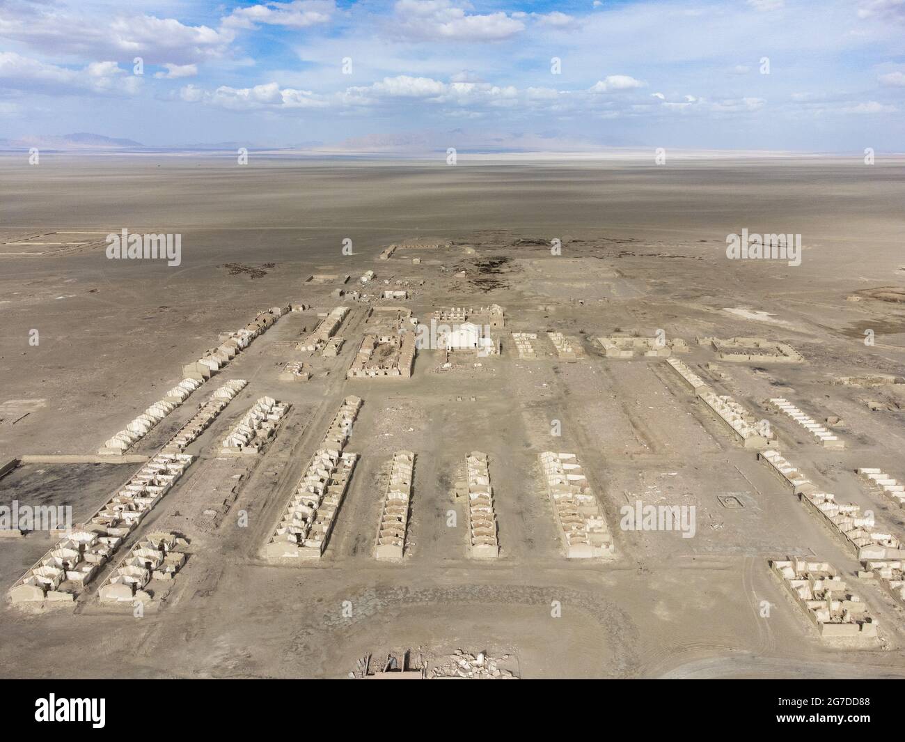 Aerial view of Lenghu. Located in Qinghai, China Stock Photo - Alamy