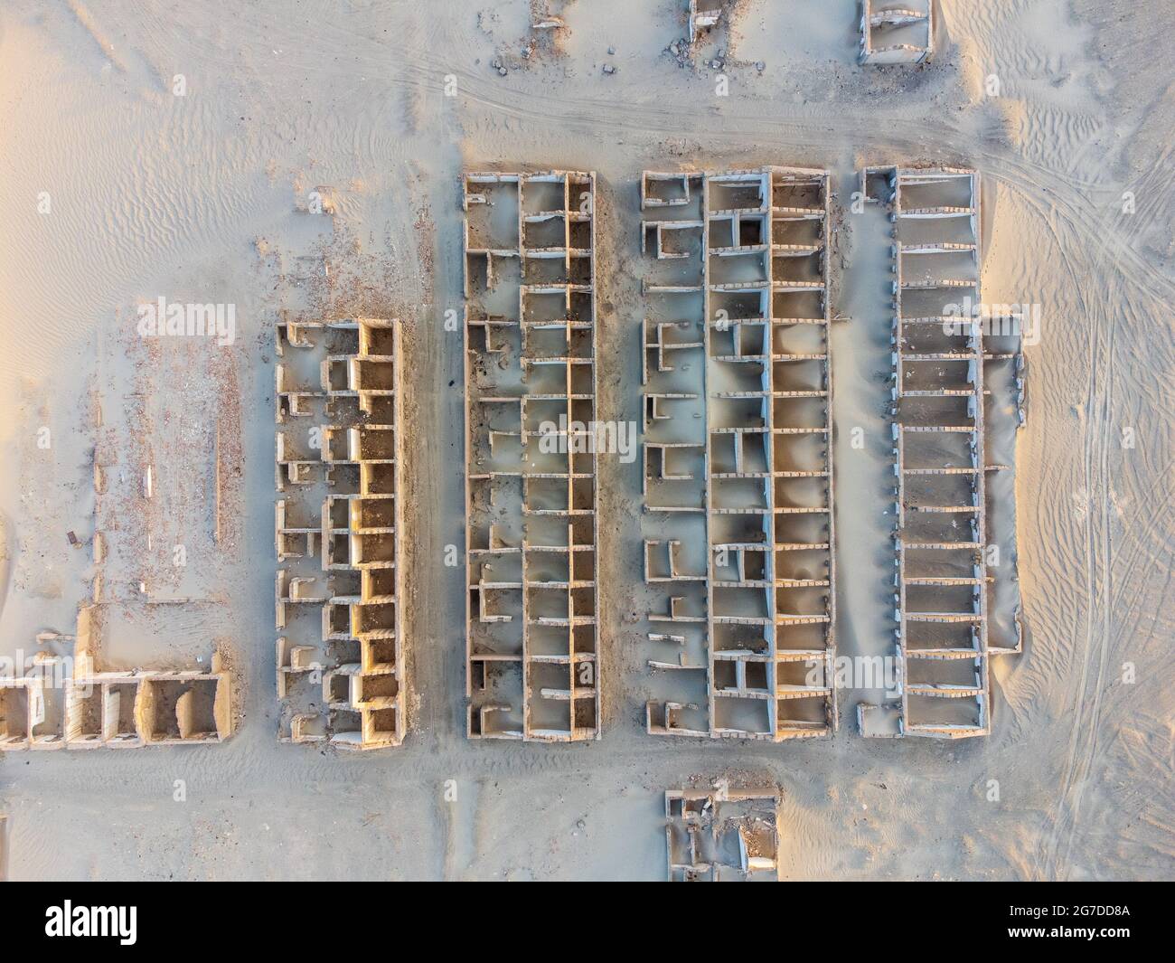 Aerial view of Lenghu. Located in Qinghai, China Stock Photo - Alamy