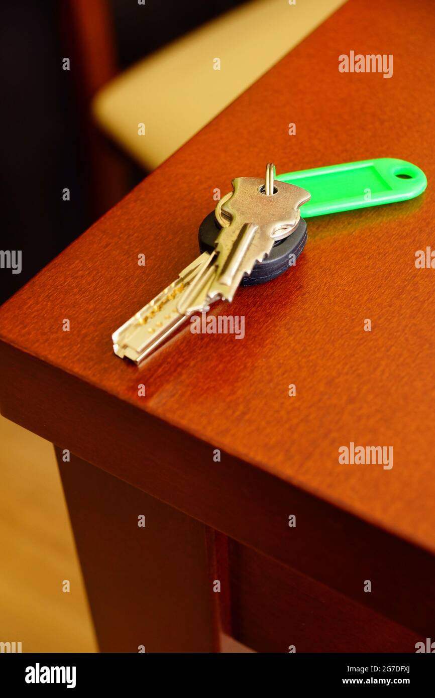 Car keys table house hi-res stock photography and images - Alamy
