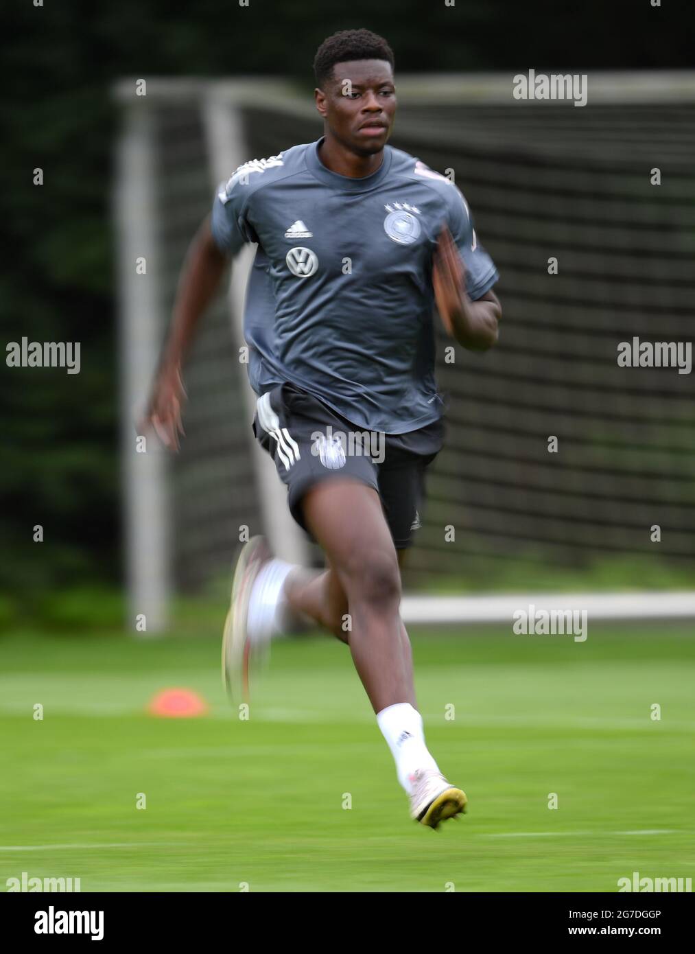 13 July 2021, Hessen, Frankfurt/Main: Ragnar Ache sprints during the ...