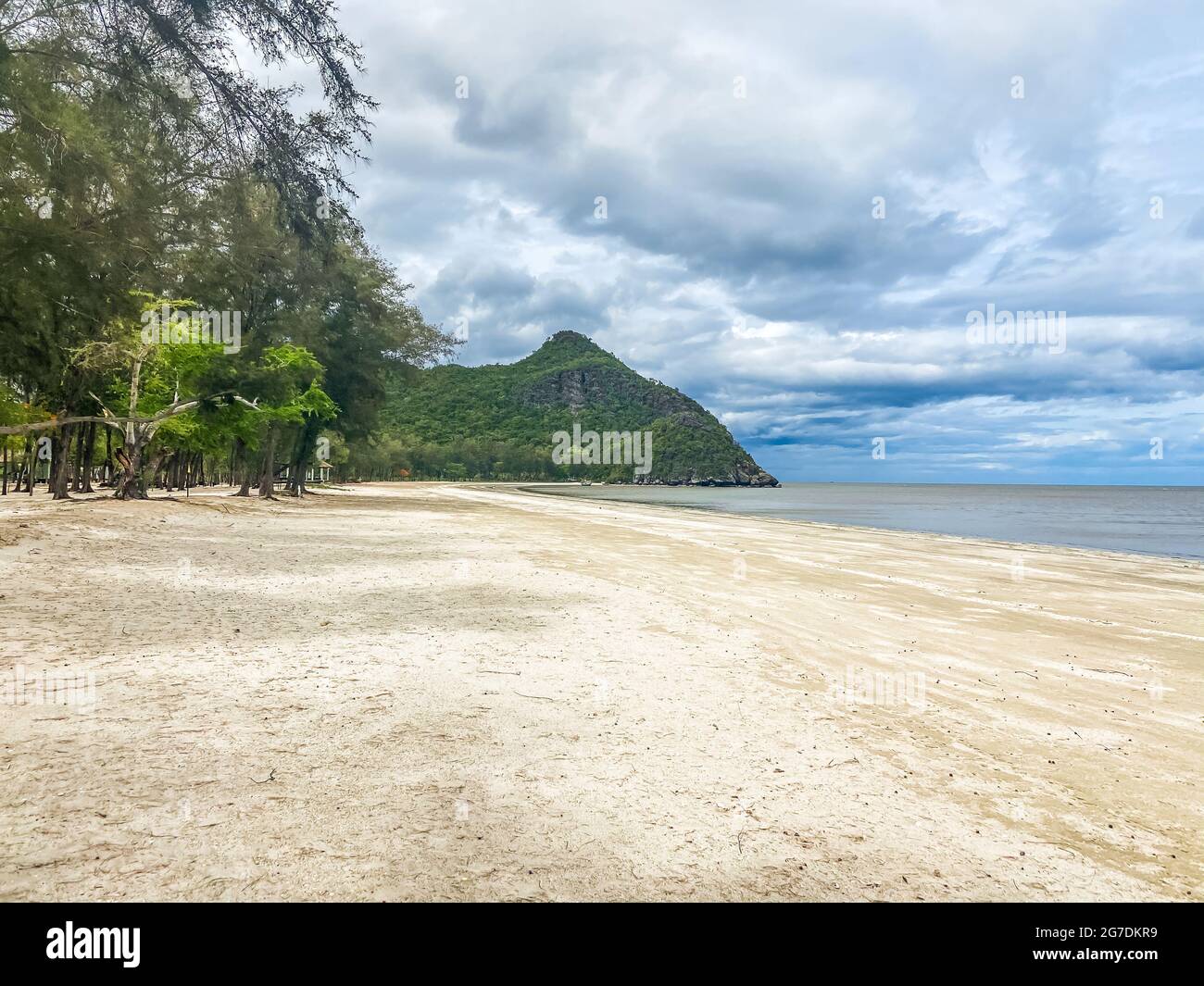 Sam Phraya beach in Sam Roi Yot national park in Prachuap Khiri Khan ...