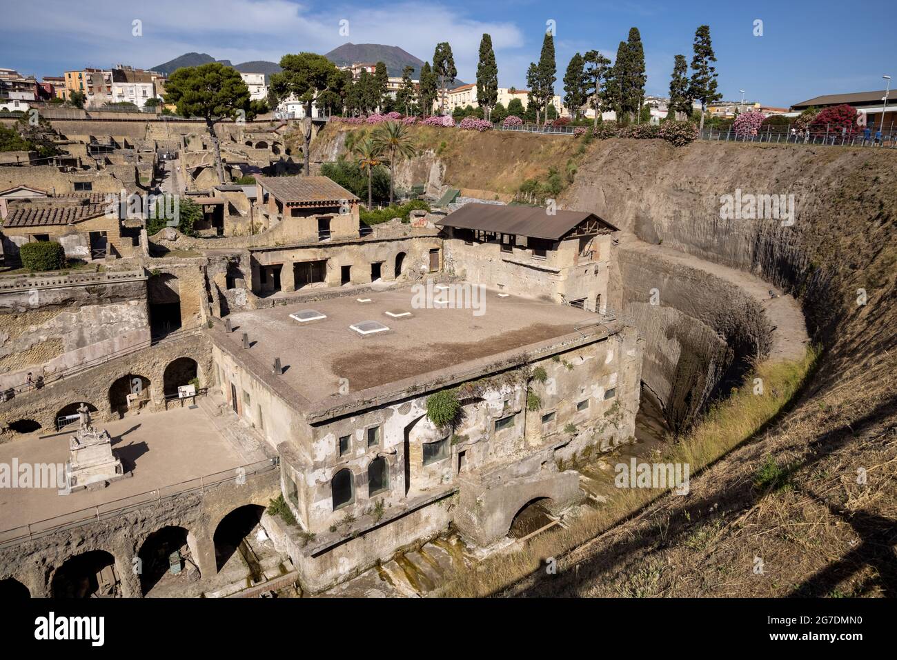 Ruins, streets and buildings of ancient roman town Ercolano ...
