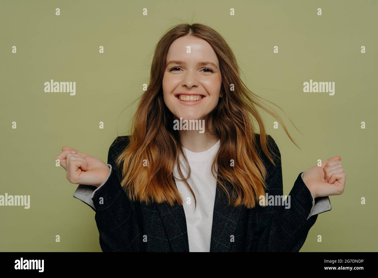 Excited excitement teen girl hi-res stock photography and images - Alamy