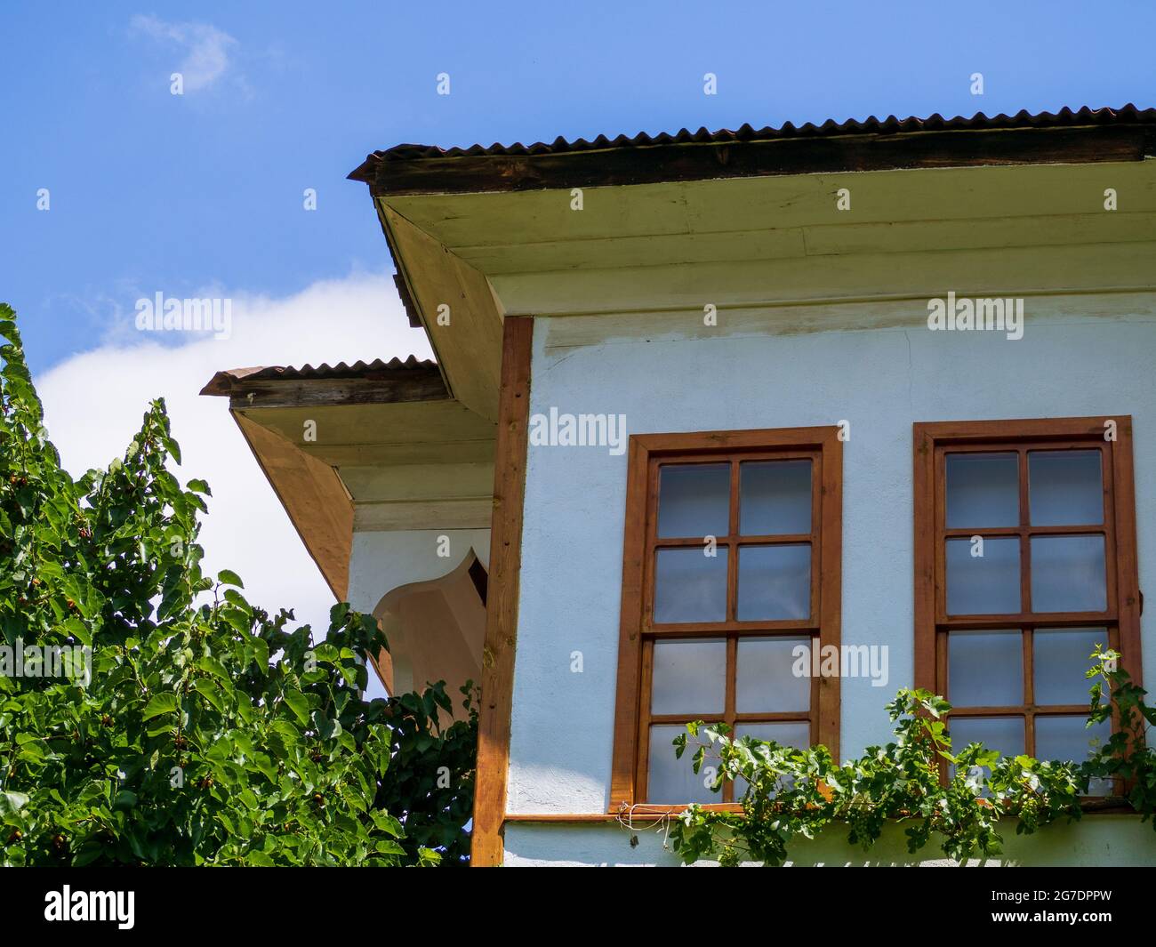 wooden windows and vine leaves Stock Photo - Alamy