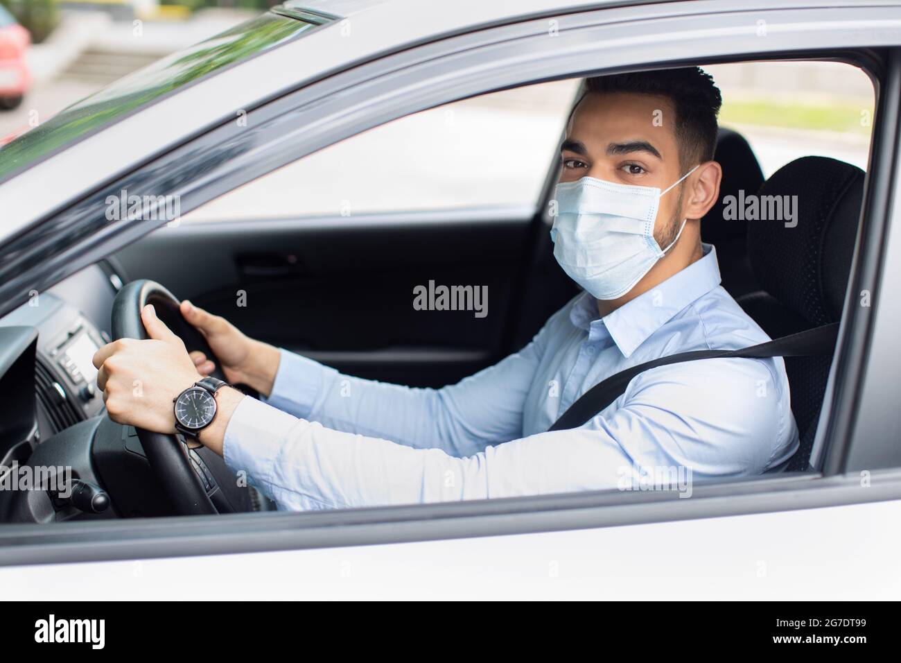 Driving mask hi-res stock photography and images - Alamy