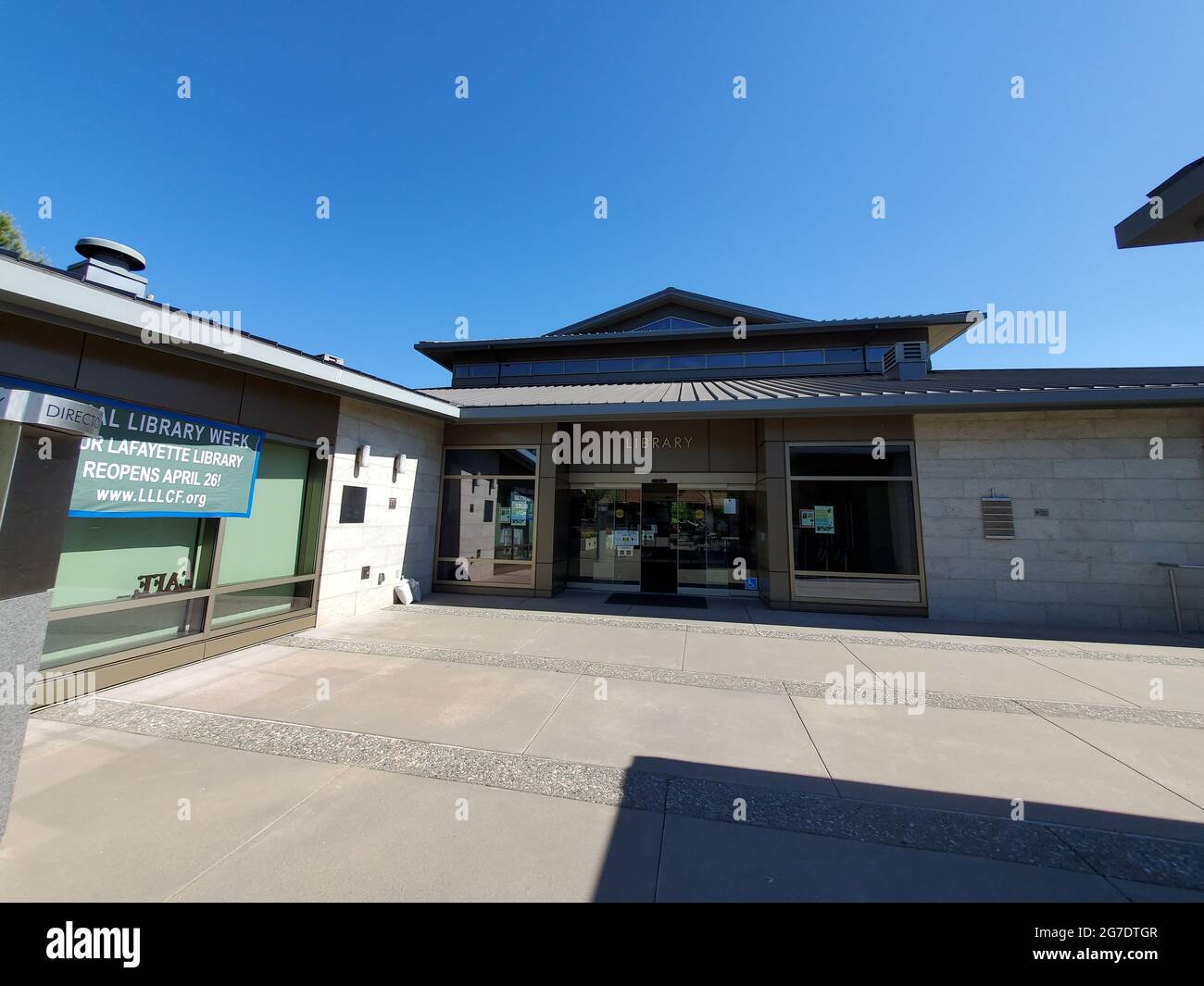Facade with signage at the Lafayette Public Library in Lafayette ...