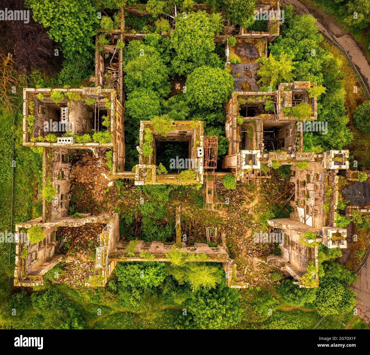Lennox Castle Ruins, Lennoxtown, Glasgow, Scotland, UK Stock Photo - Alamy