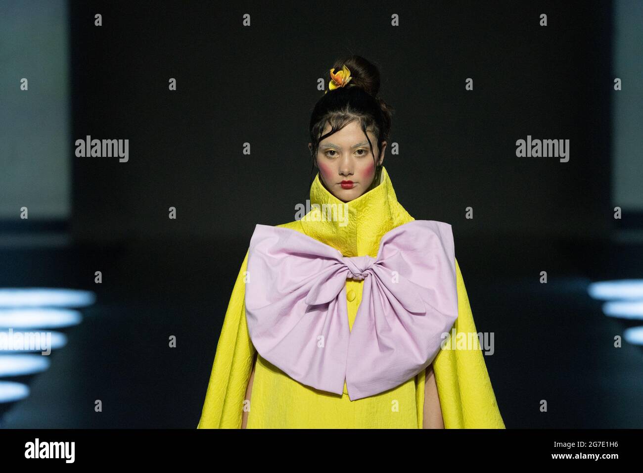 Roma - Models catwalk in Cinecittà Studios for AltaRoma 2021 Stock ...