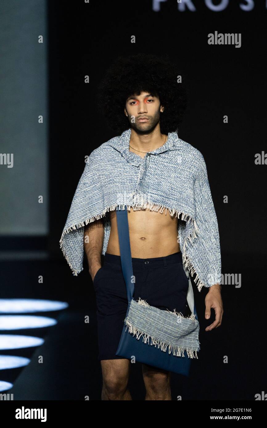 Roma - Models catwalk in Cinecittà Studios for AltaRoma 2021 Stock ...