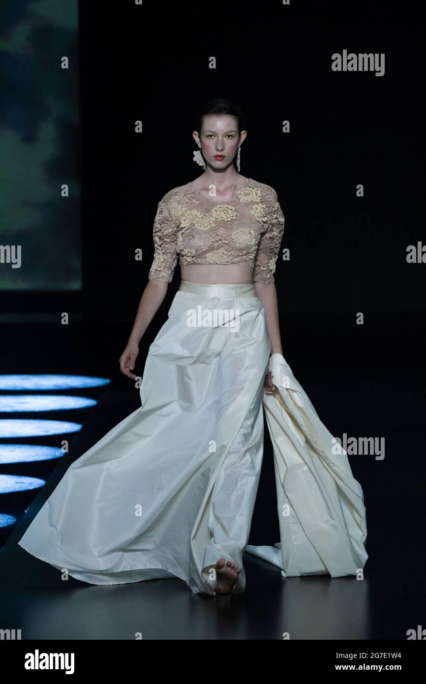 Roma - Models catwalk in Cinecittà Studios for AltaRoma 2021 Stock ...