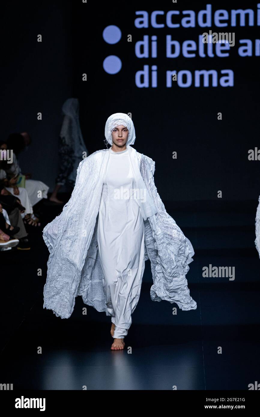 Roma - Models catwalk in Cinecittà Studios for AltaRoma 2021 Stock ...