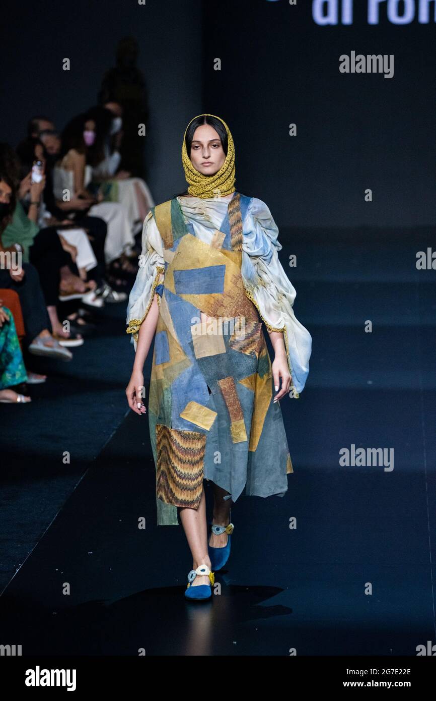 Roma - Models catwalk in Cinecittà Studios for AltaRoma 2021 Stock ...